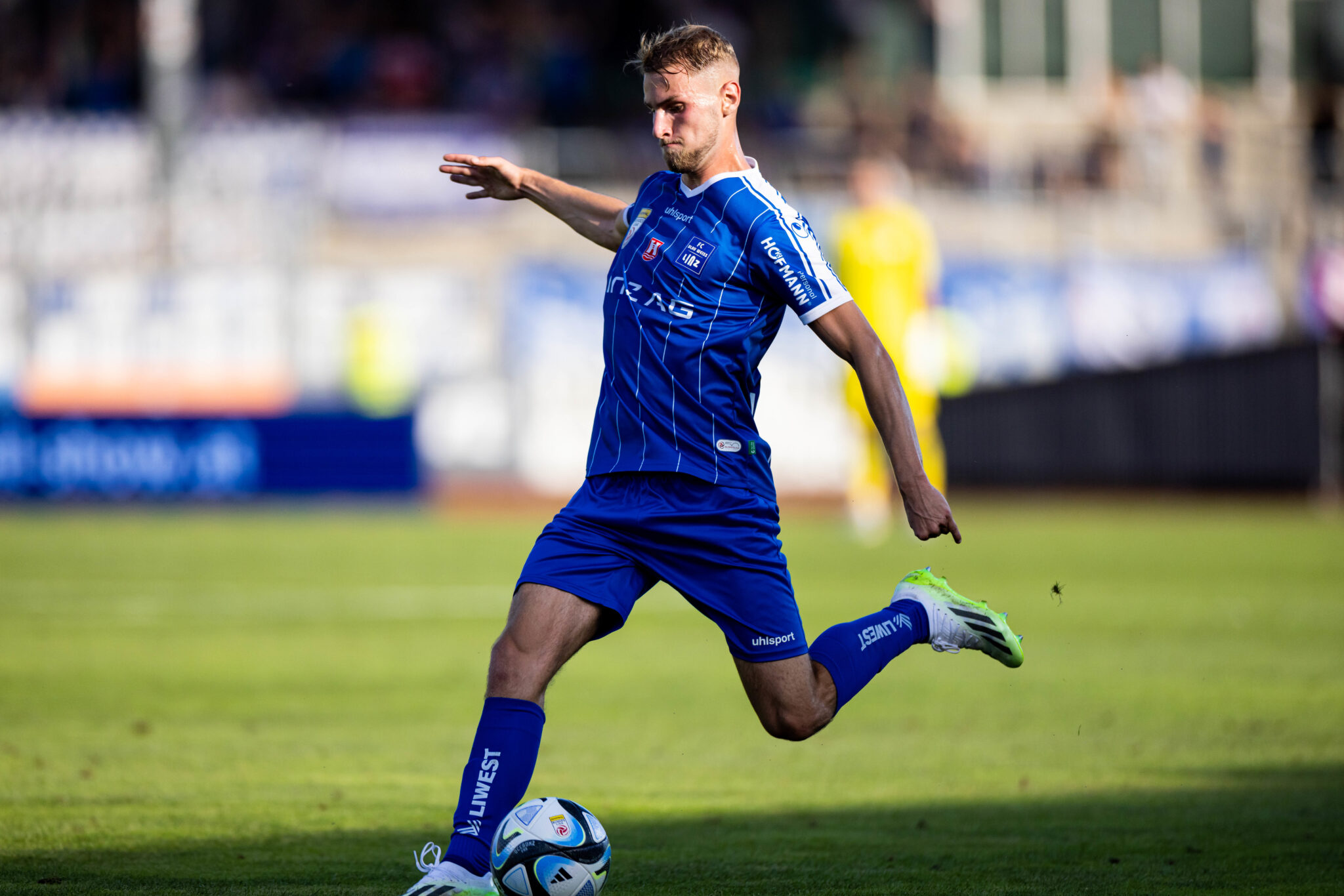 Raphael Hofer kehrt zum FC Red Bull Salzburg zurück: FC Blau-Weiß Linz ...