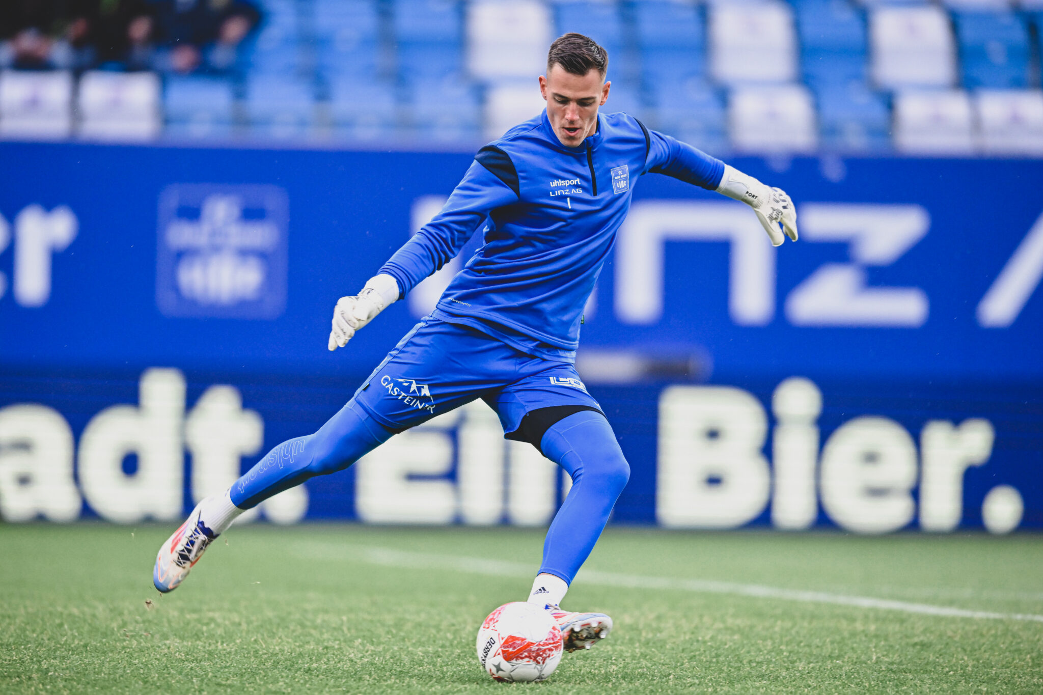 Winterfahrplan FC Blau Weiß Linz – FC Blau-Weiß Linz